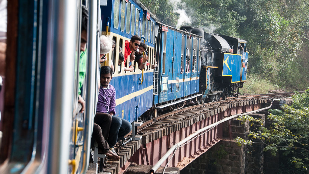 Nilgiri Mountain Railway: Von Mettupalayam nach Ooty - Anders reisen